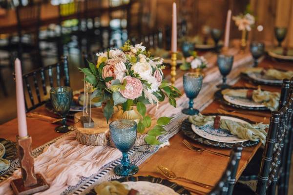 Shabby Tablescape Lookbook - Shabby Sisters Rentals in Rome, PA